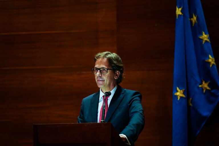 Mário Constantino já tomou posse como presidente da Câmara de Barcelos ...